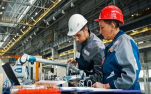 Top 25 Factory Worker Interview Questions and Answers in 2025 ...