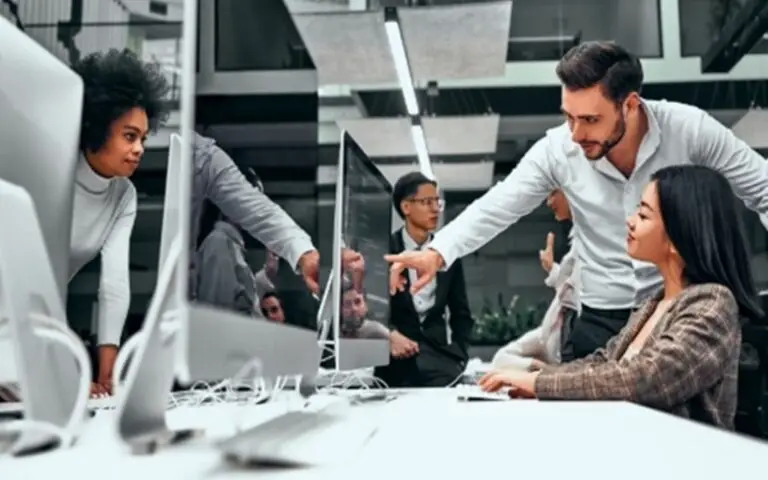 11 Flexible Tech Solutions for Business Professionals ...