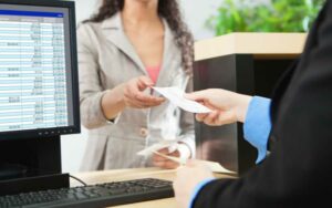Top 33 Wells Fargo Teller Interview Questions and Answers 2025 ...