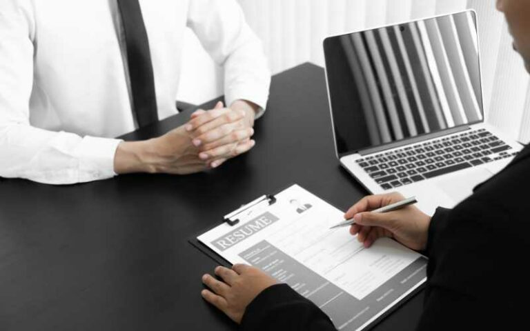 Top 33 Federal Bureau of Investigation FBI Interview Questions and ...