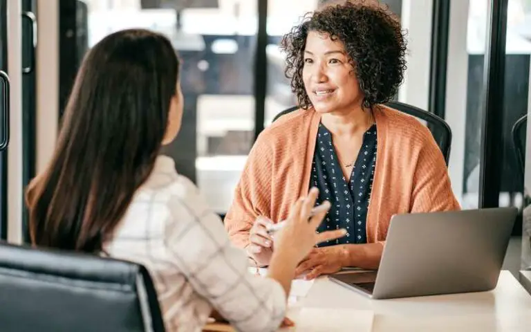 Top 33 Victorias Secret Interview Questions and Answers 2025 ...